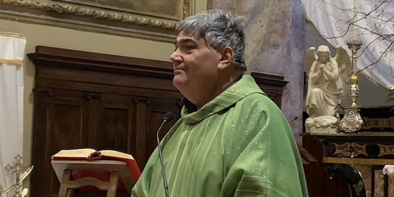 Pagnano: con don Massimo e don Marcello il libro "Dio ha le mani ...